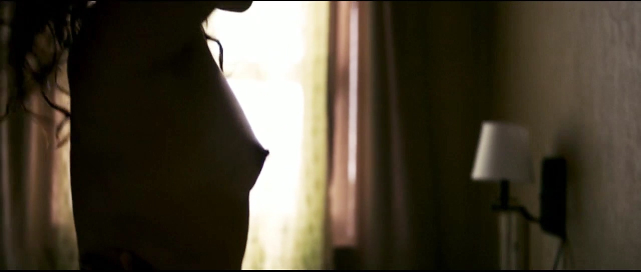 Adriana Paz desnuda en The Empty Hours